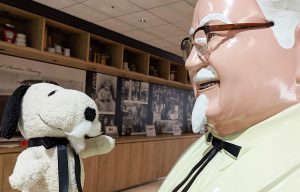 2022年もKFCとのコラボを楽しもう♪ | COLUMN | SNOOPY.co.jp：日本のスヌーピー公式サイト