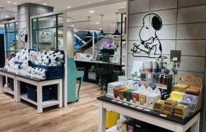 神戸阪急「Peanuts LIFE&TIMES」 | COLUMN | SNOOPY.co.jp：日本のスヌーピー公式サイト